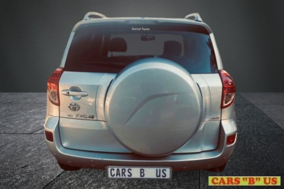 TOYOTA RAV 4 RAV4 2.2D-4D VX for sale in Roodepoort Roodepoort